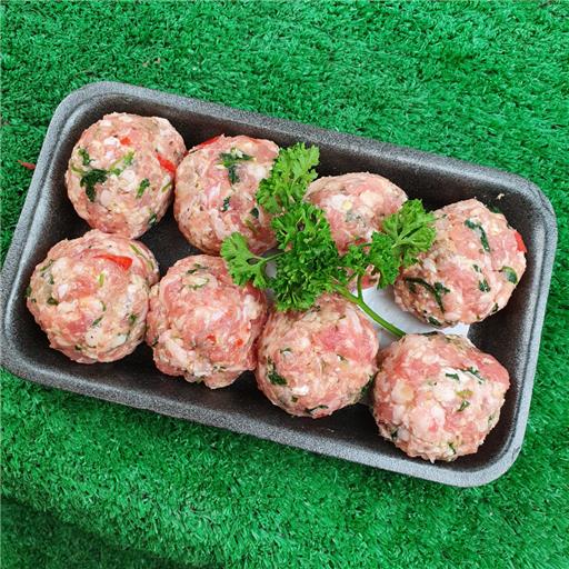 Buy Pork Chilli Coriander And Garlic Meatballs 8 Pack Sunnyfields